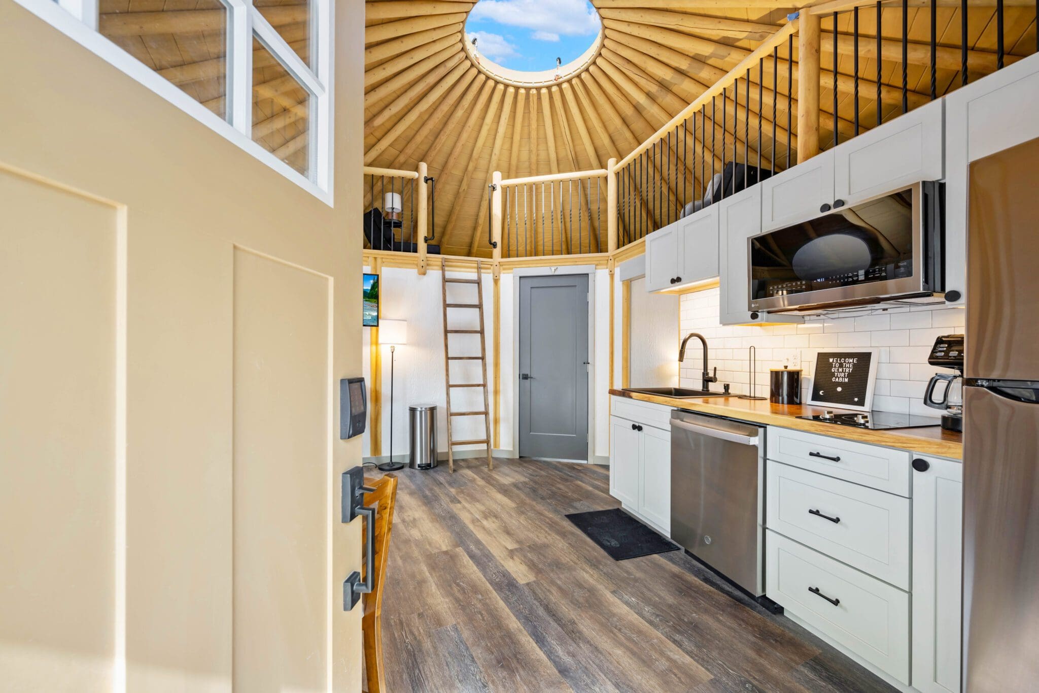 Yurt Design Ideas | Yurt Decorating Ideas