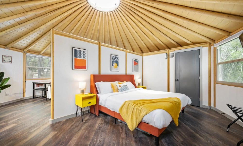 5 Reasons You Should Try Sleeping in a Yurt 5 Reasons You Should Try Sleeping in a Yurt